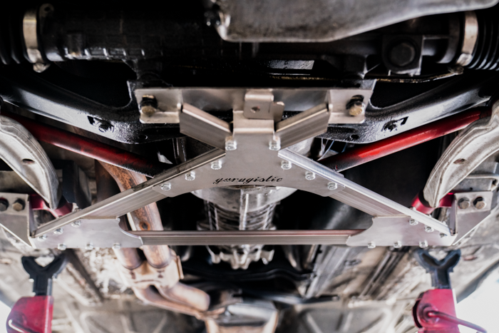 BMW E30 / E36 X-Brace – Garagistic