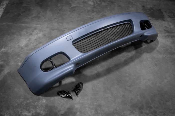E46 ZHP Style Front Bumper with Fog Lights - 51117893060 & 51110029880 ...